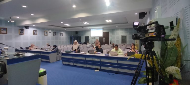 FIKP UNHAS Gelar Sosialisasi SIKOLA V2 untuk Dosen: Optimalkan ...